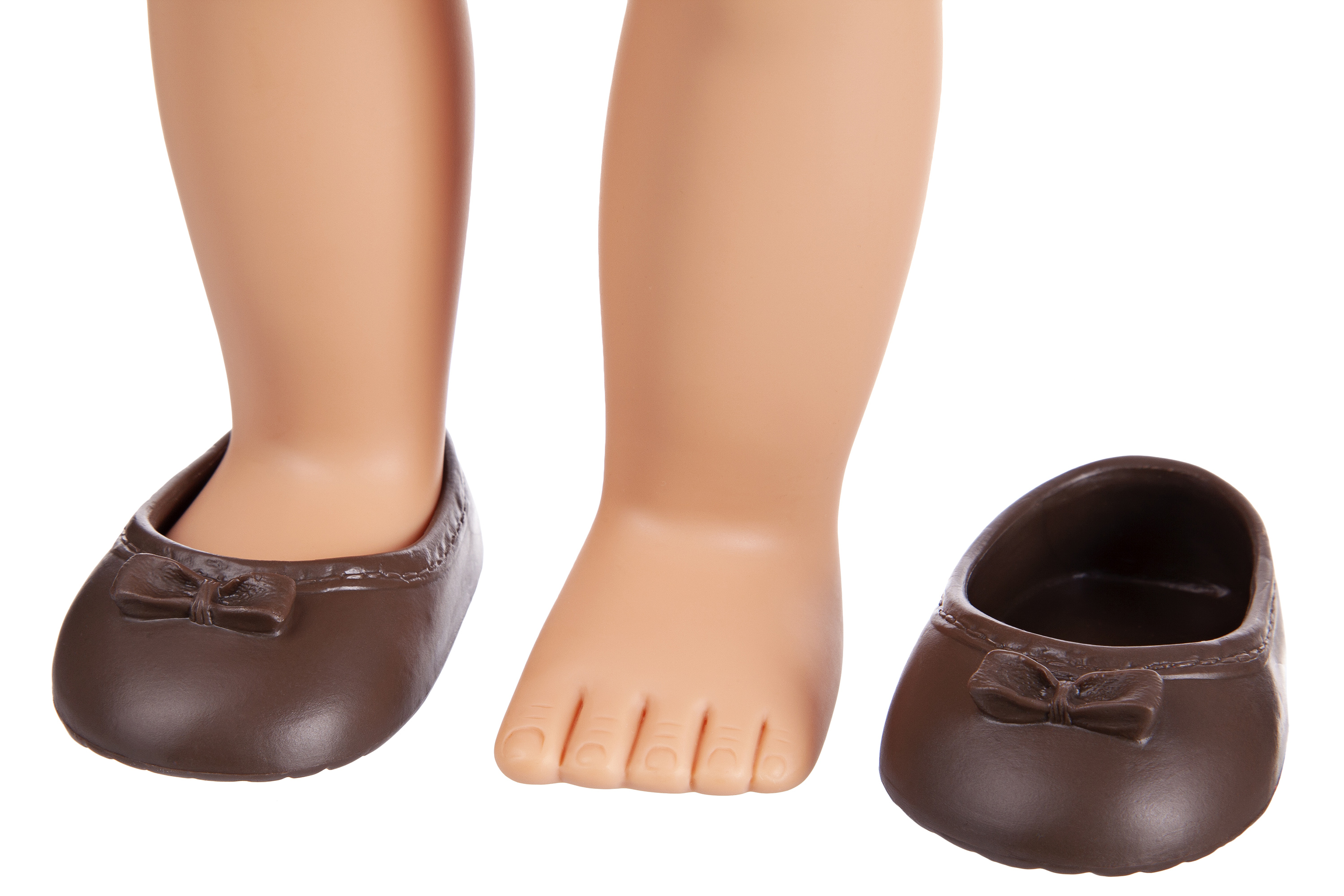 Our Generation Phoebe Doll (46 cm) with long blonde hair - Our Generation